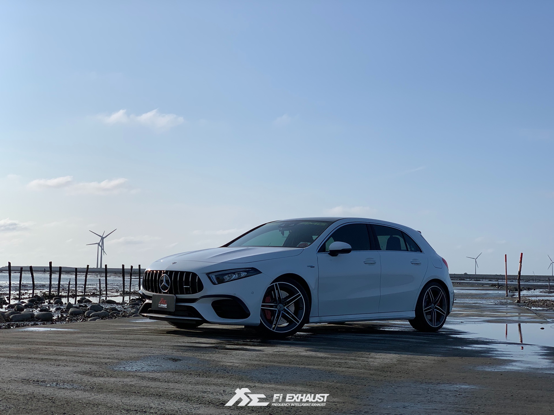 梅赛德斯-AMG W177 A 45 / S - Fi 排气管