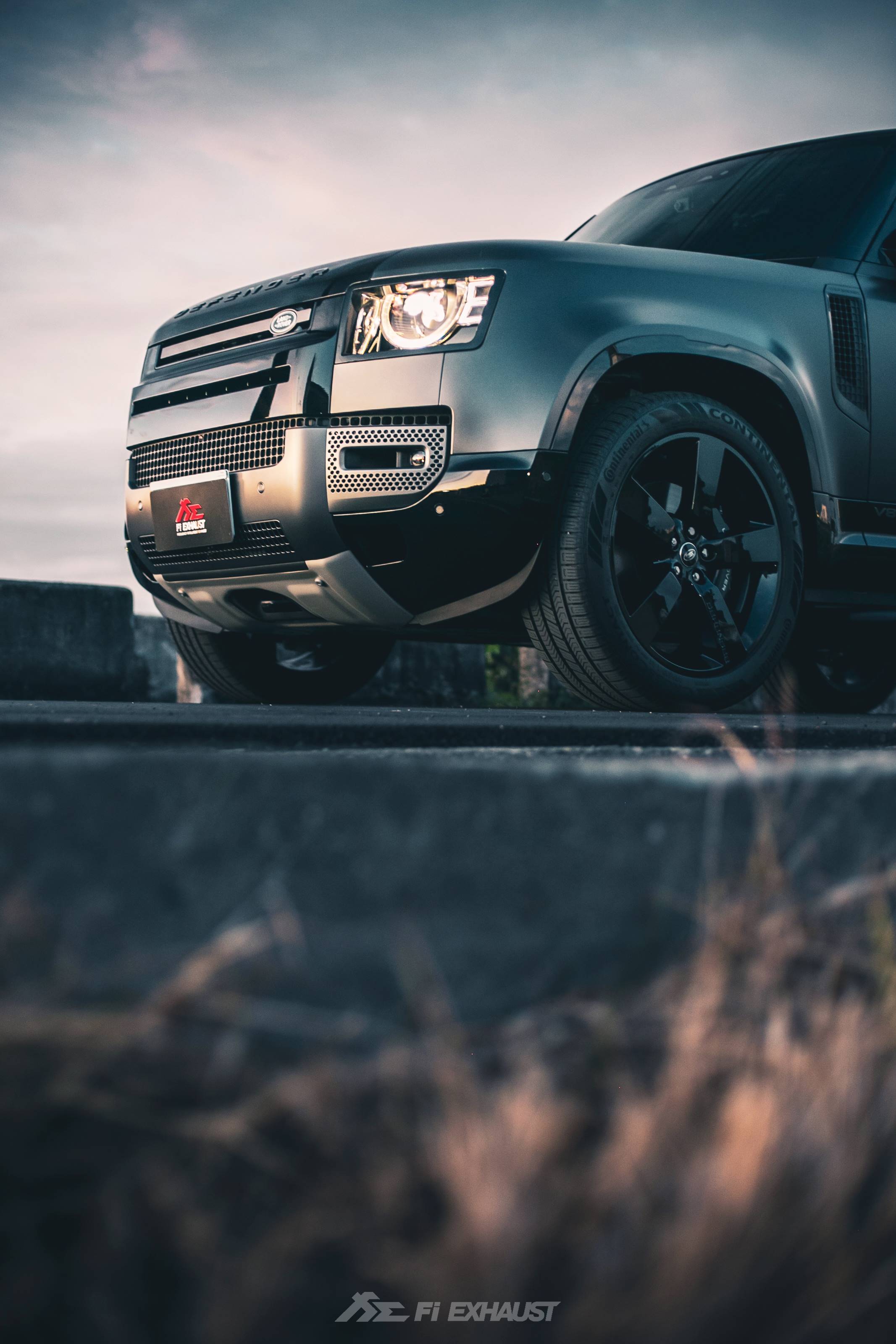 Land Rover Defender 90 5.0 P525 SCV8 - Fi Exhaust