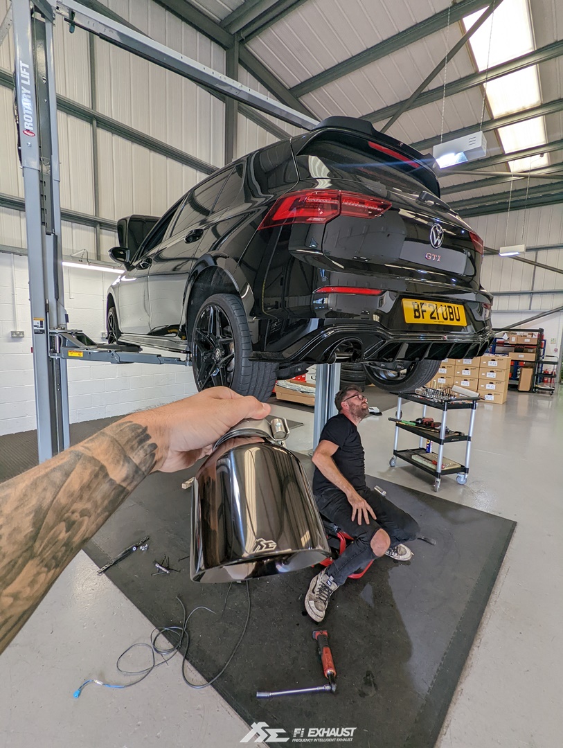 Volkswagen Golf GTI MK8 - Fi Exhaust