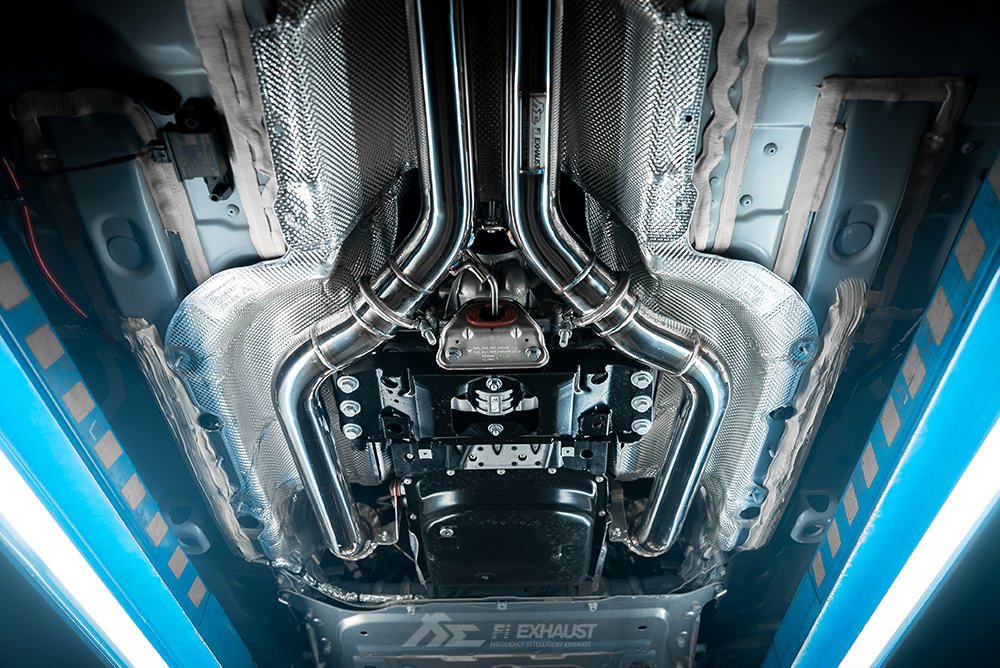 保时捷 976 Panamera 2.9TT - Fi Exhaust