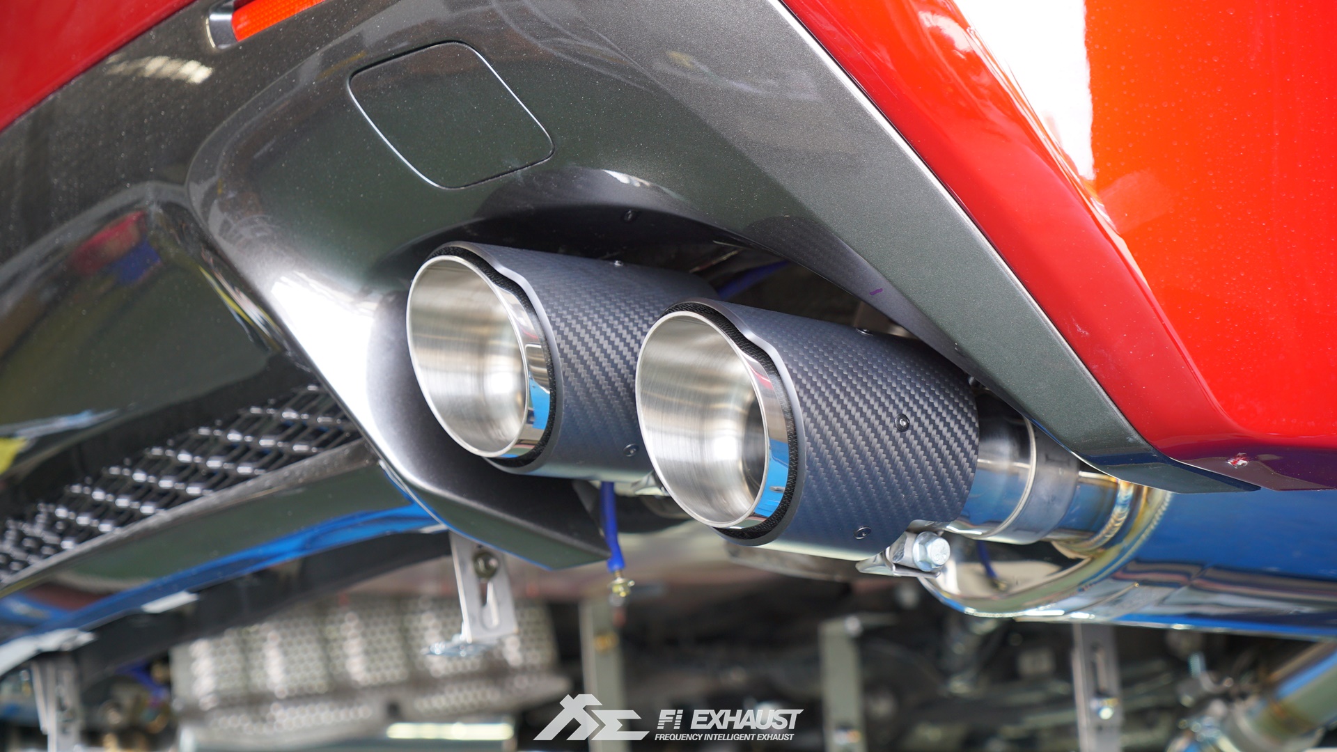 Lexus RC F - Fi Exhaust