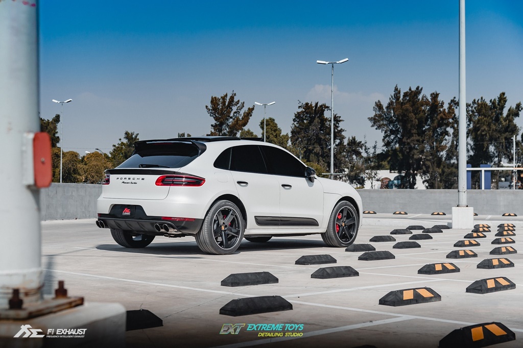 Porsche 95B.1 Macan Turbo - Fi Exhaust